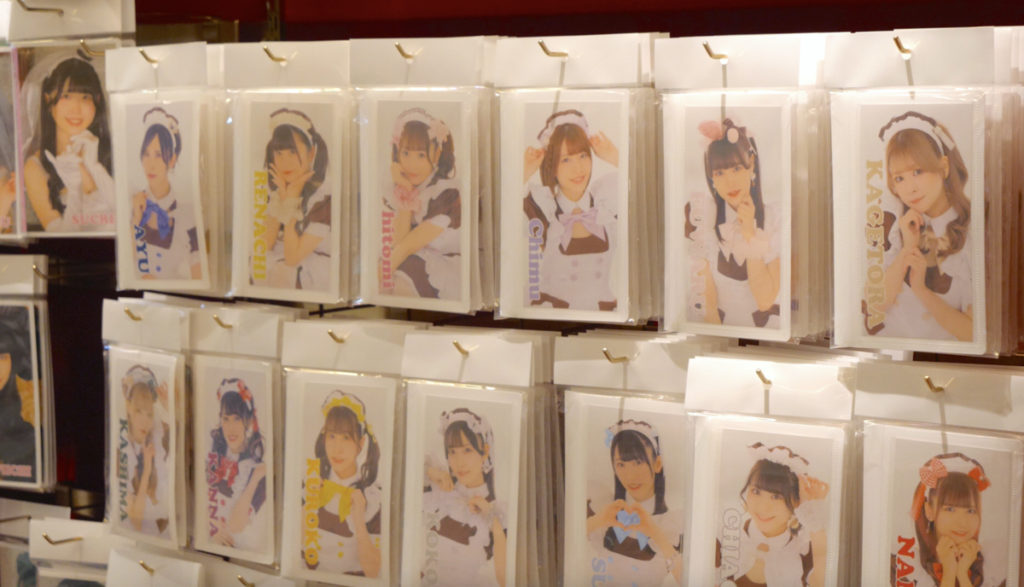 秋叶原女仆咖啡厅“at-home cafe”受爱戴的3个理由 – Visit Chiyoda